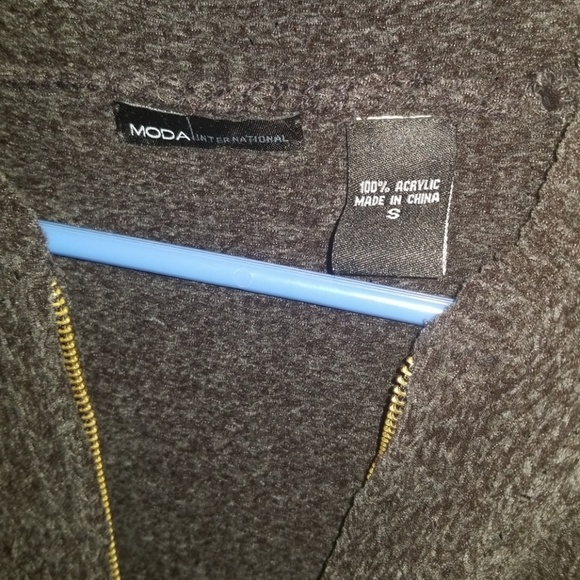 Victoria's Secret | Sweaters | Victoria Secret Chunky Boucle Knit ...